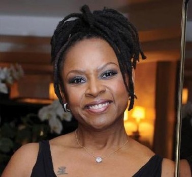 Howard Stern’s Co-Host, Robin Quivers, Reveals Yearlong Cancer Battle