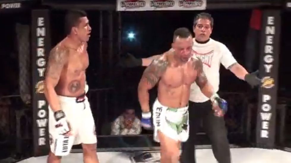 MMA Fighter Claudinei Angelo Gives Up, Flees Match