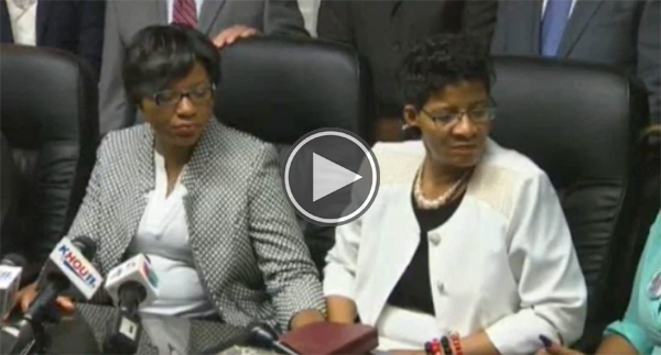 Sandra Bland's Family Files Federal Lawsuit and Says That She Should ...