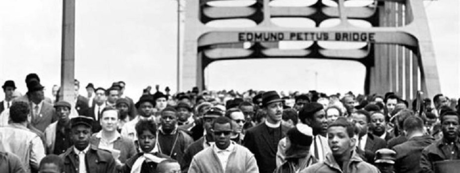 Civil Rights Pioneers Receive Congressional Medal for 1965 Selma March ...