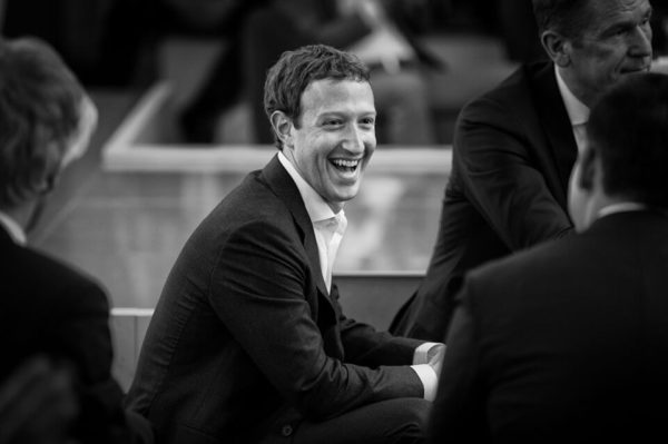 Facebook CEO Gets Half of African Continent Hooked on Free Internet ...