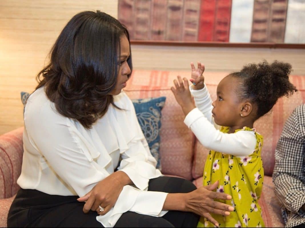 Michelle Obama Meets Young Girl Who Admired Her and the Results Are Too ...