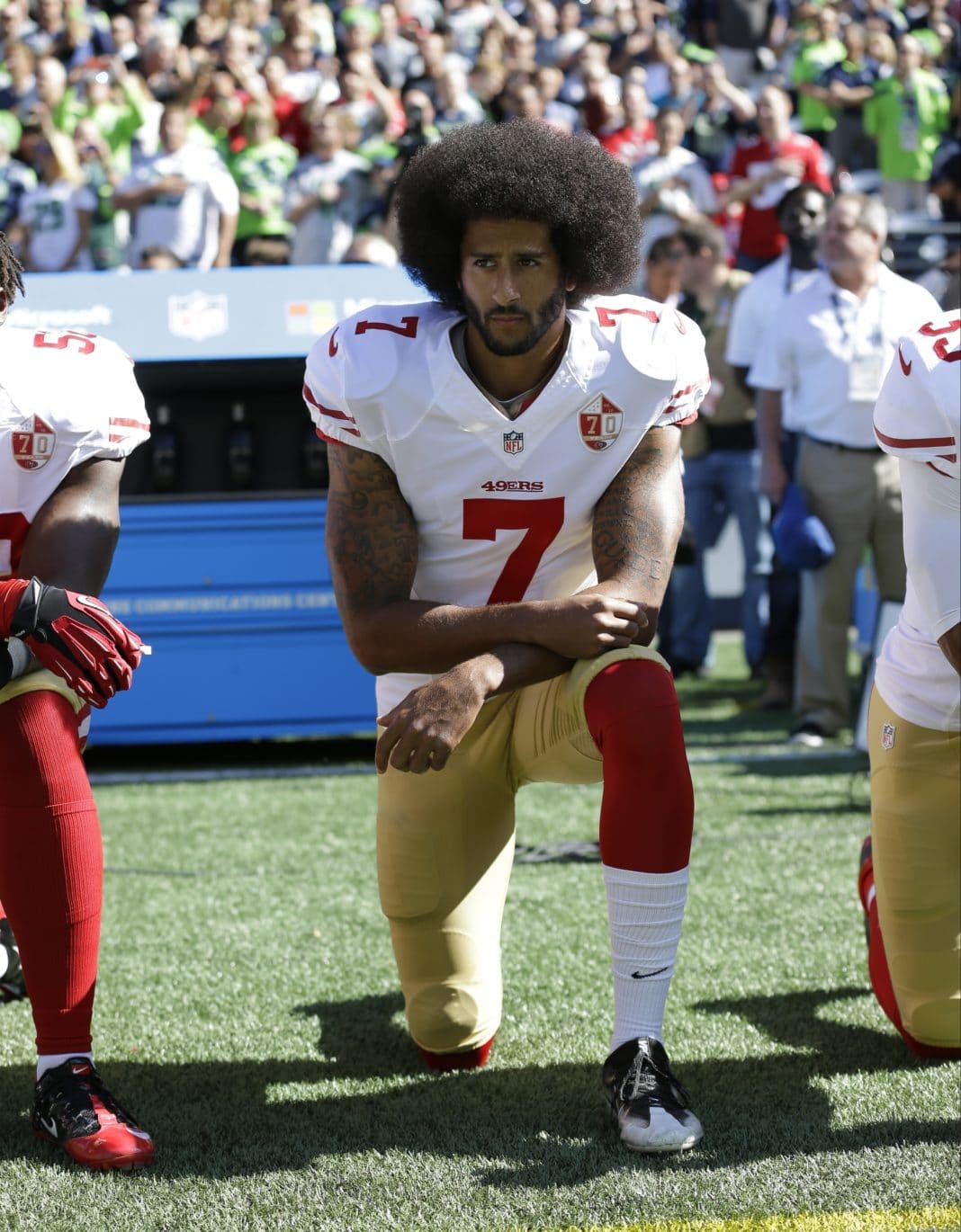 Kaepernick Scores New Deal with Nike Though He's Not in NFL