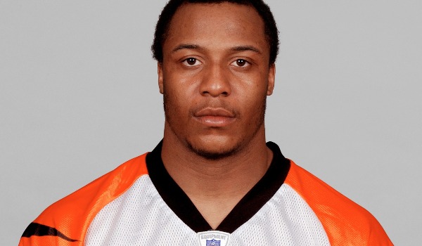 Former NFL Player Terrell Roberts Shot Dead in Grandmother's Bay Area Home