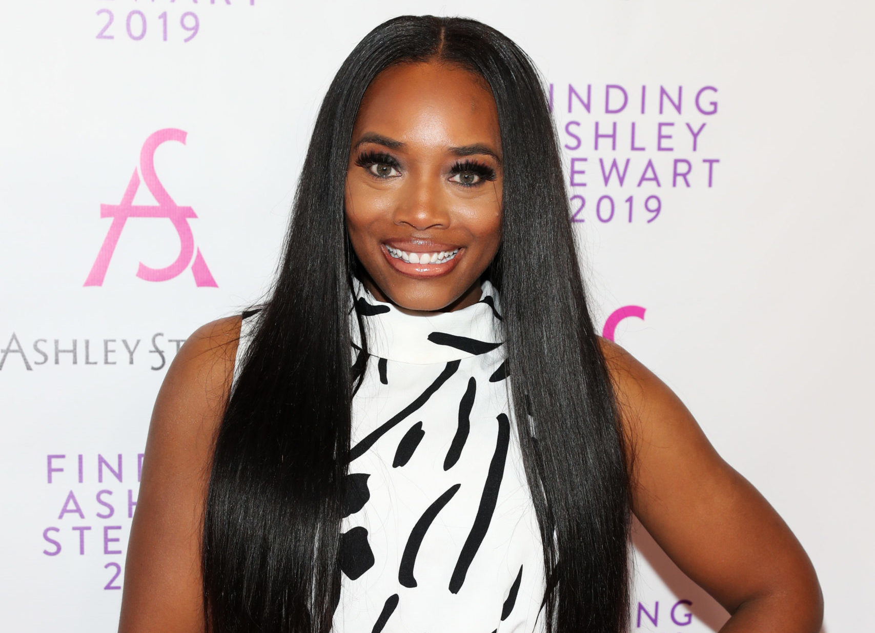 'I Can Stare All Day': Yandy Smith-Harris' Twinning Pic with Son Gets ...