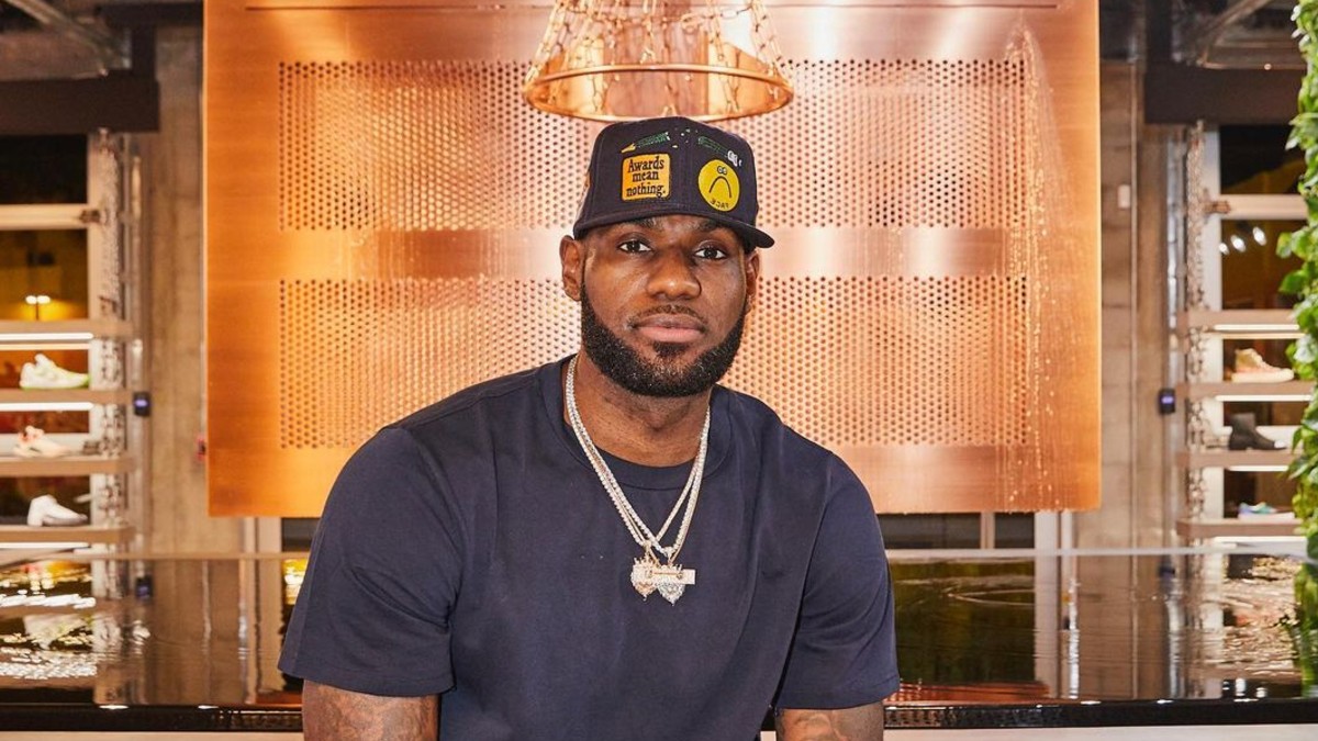 ‘When TF Did He Grow the Beard’: LeBron James’ Fans Can’t Believe How ...