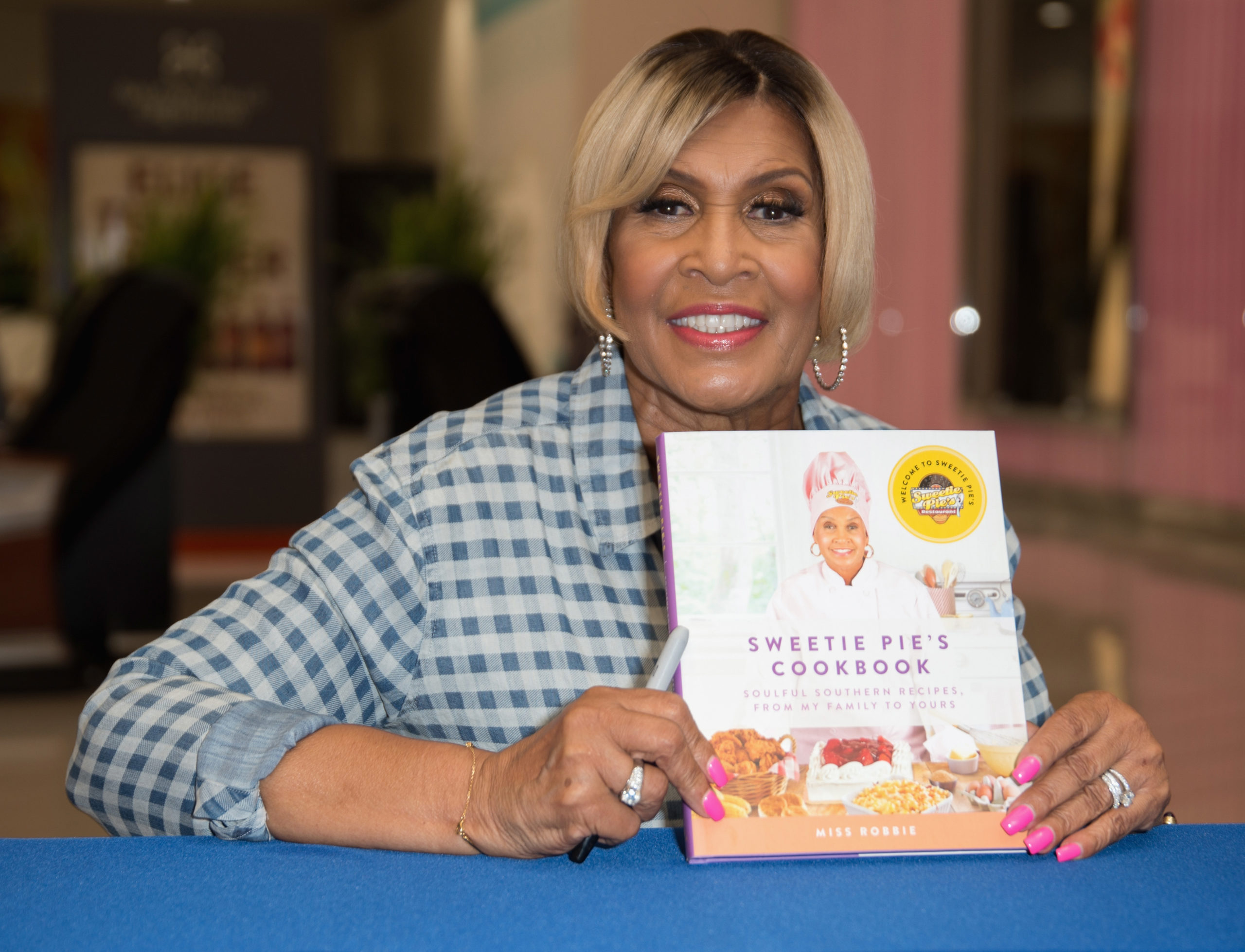 ‘You Better Slay’: Miss Robbie of Sweetie Pie's Soul Food Restaurant ...