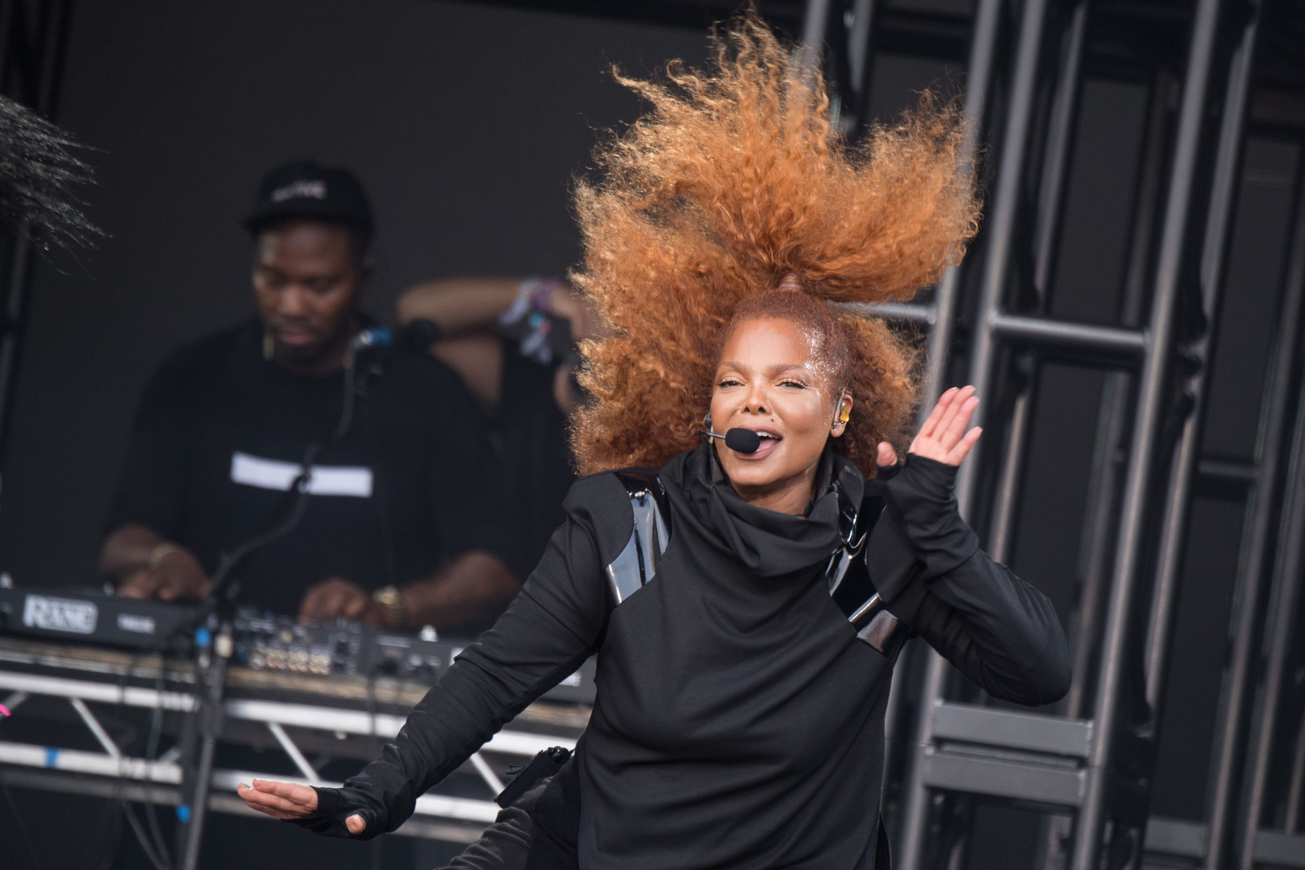 ‘I Began to Cry': Janet Jackson Thanks Fans After ‘Control’ Album Tops ...