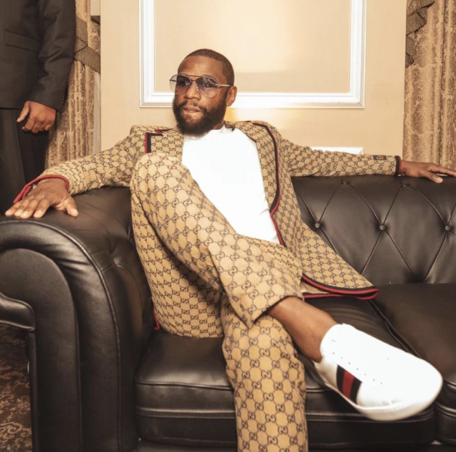 'He Ready to Fight for Pop Pop': Floyd Mayweather Shares Message with ...