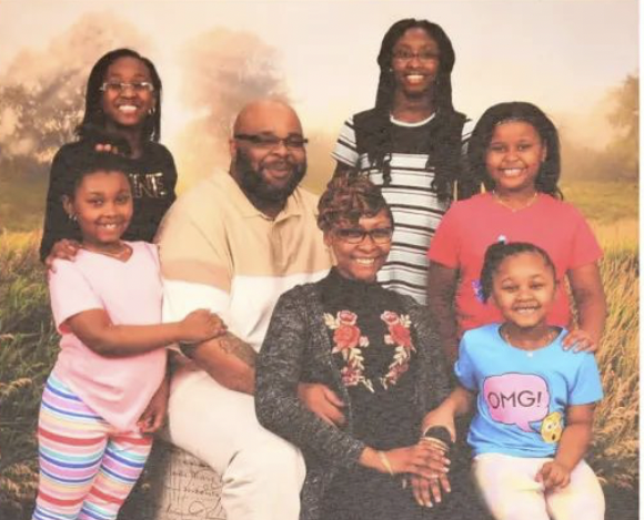 'A Father Is Gone': Ohio Cop Who Shot Black Man Firing NYE Celebratory ...