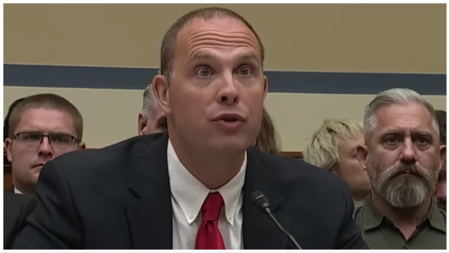 The Funniest Reactions from Black People to U.S. Intel Whistleblower ...