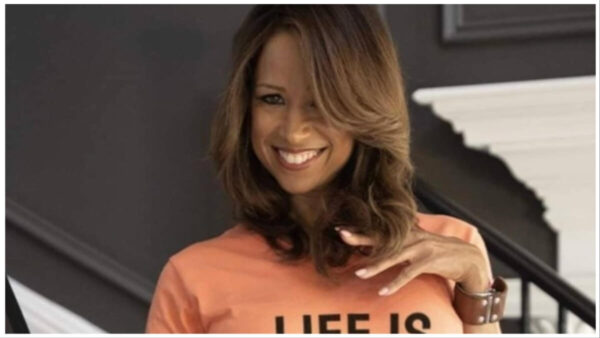 'Thought This was a White Lady': Stacey Dash Accused of 'Trying to ...