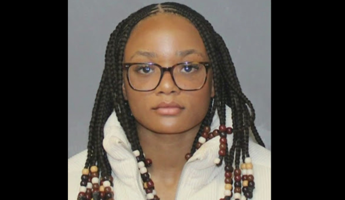 College Track Athlete Who Allegedly Stole Over $500K from Mall Store In ...