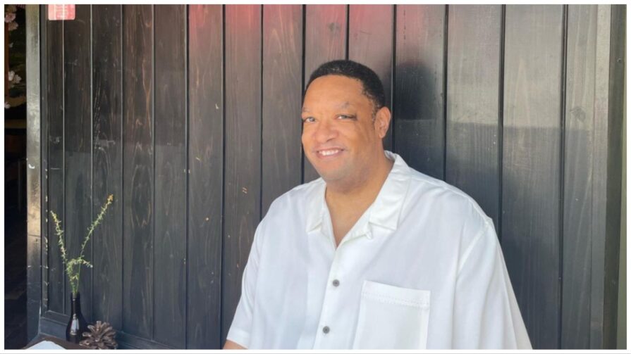 'Could Probably Lose That Massive Neck': 'Girlfriends' Star Reggie ...