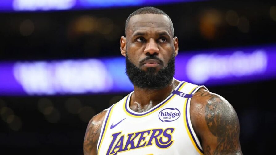 ‘I Don’t Play Those Games’: LeBron James Warns Critics to Stop Taking ...