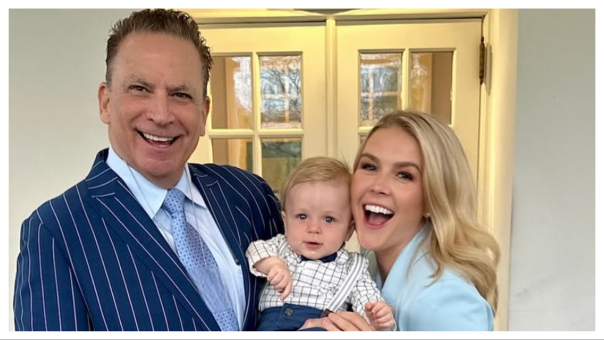 ‘She Looks Puffy’: Karoline Leavitt’s Shocking Transformation Has Fans ...